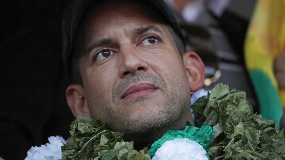 El ultraderechista Luis Fernando Camacho sigue preso en Bolivia